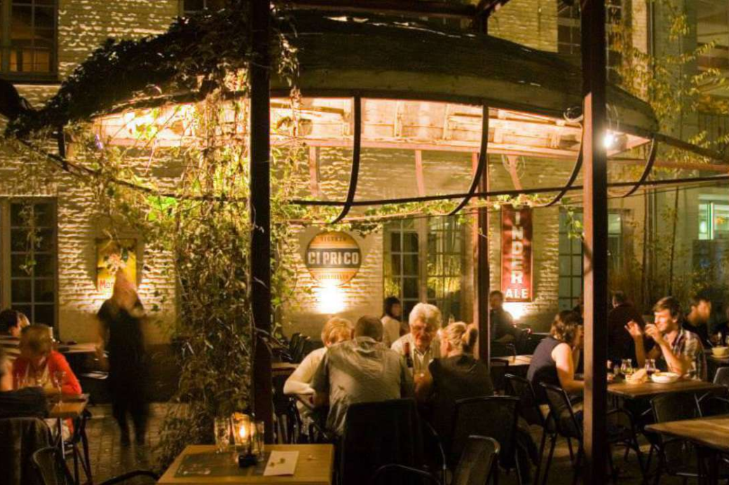 Multatuli - Gent - Uitjesbazen